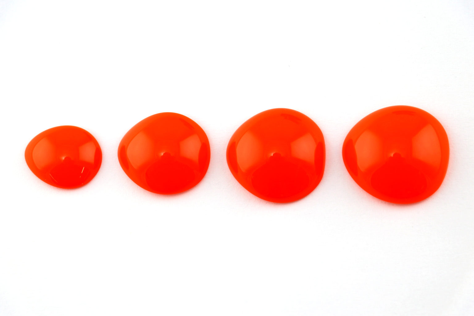 Single Use Sterile Corneal Shield with Suction Cup | Ocular Supplies